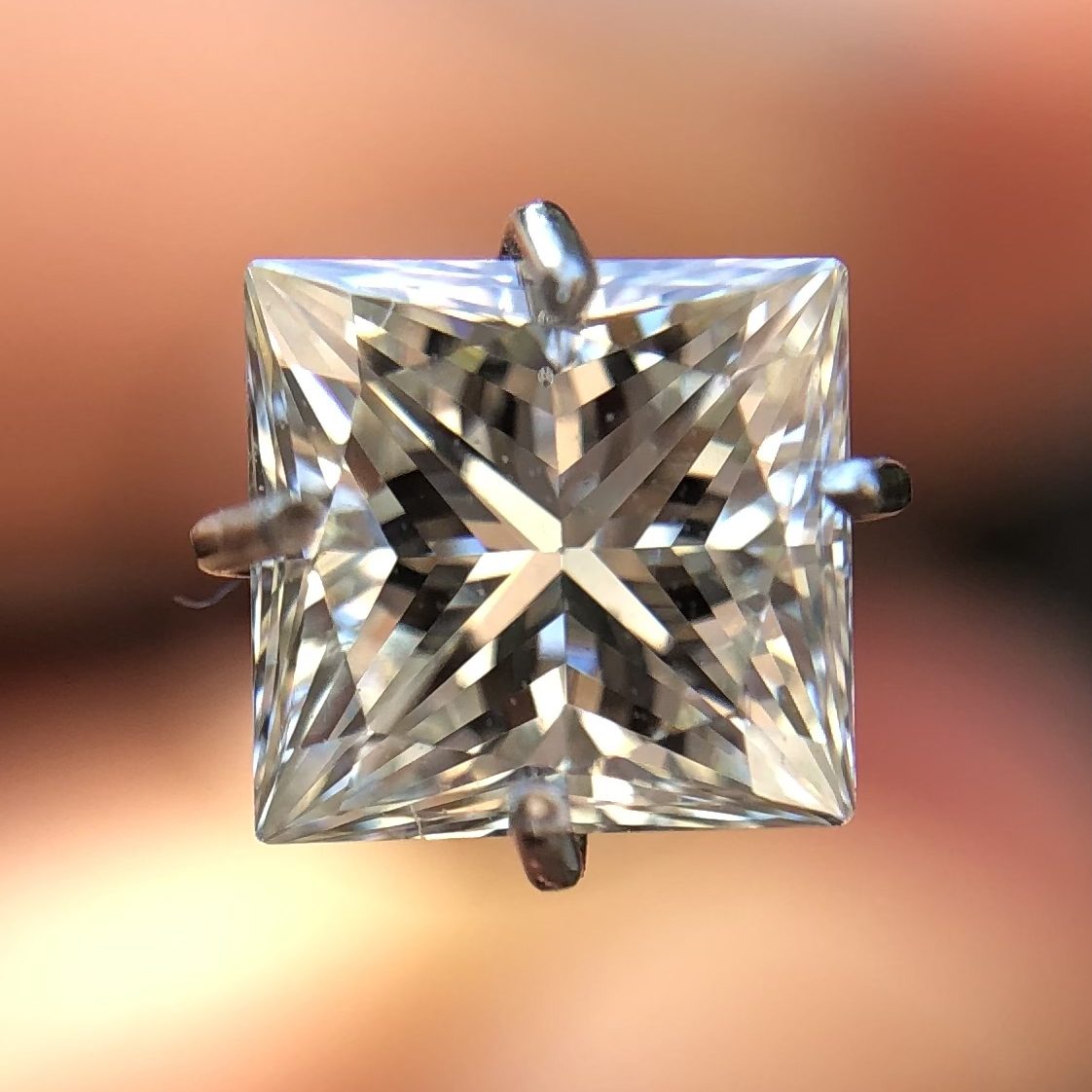Diamond Faceting, Inc – Rough diamond evaluation and diamond manufacturing